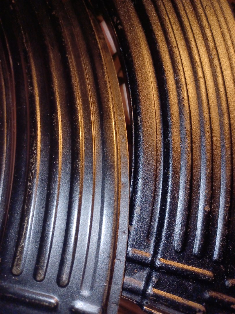 2 tula steel spinestamp mags.good condition | Combloc Market