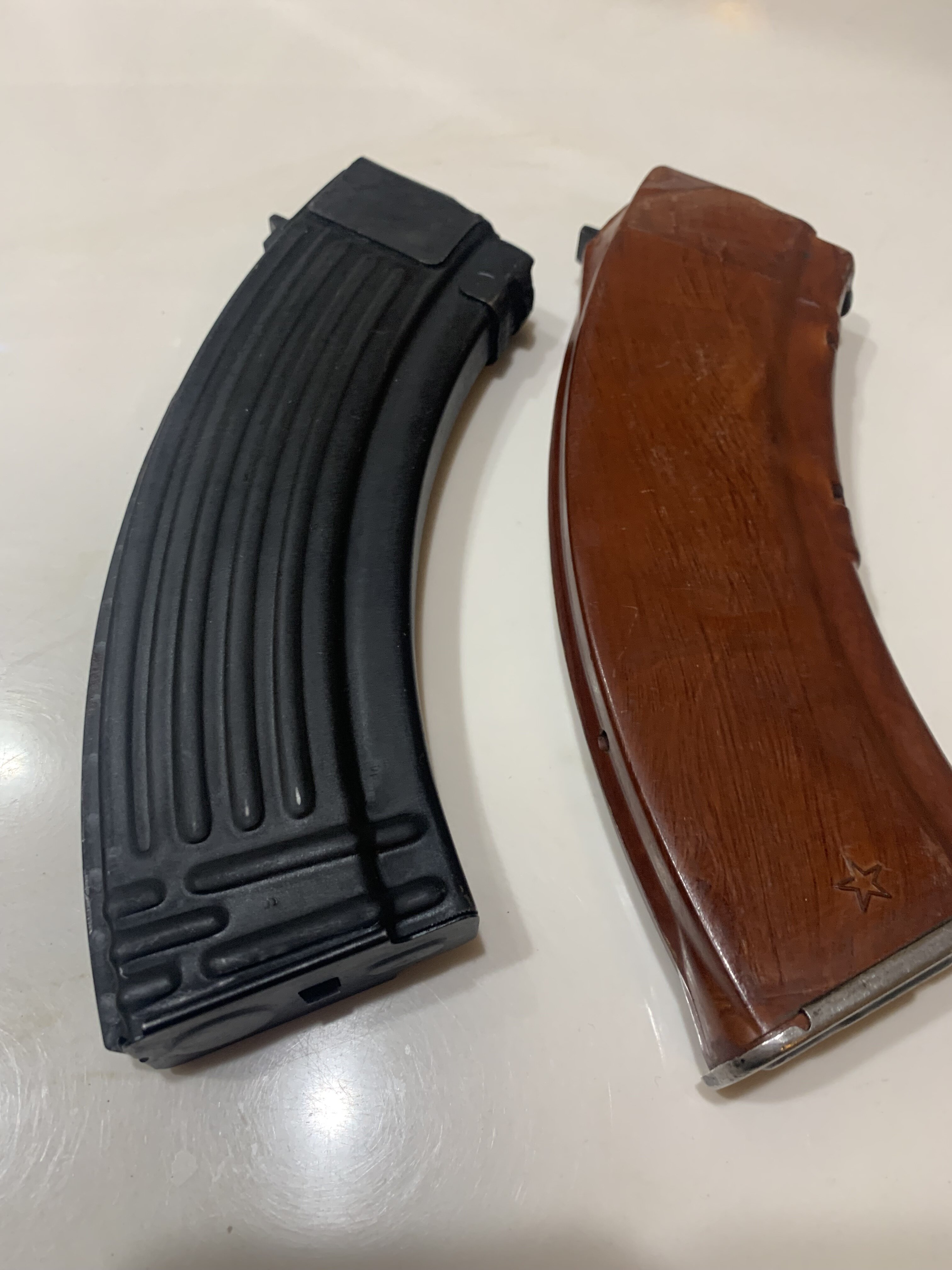 69 bake and Izzy side stamp | Combloc Market