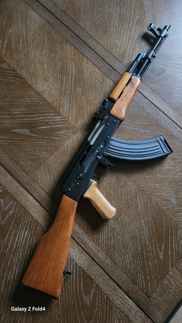 Armco AK47s | Combloc Market