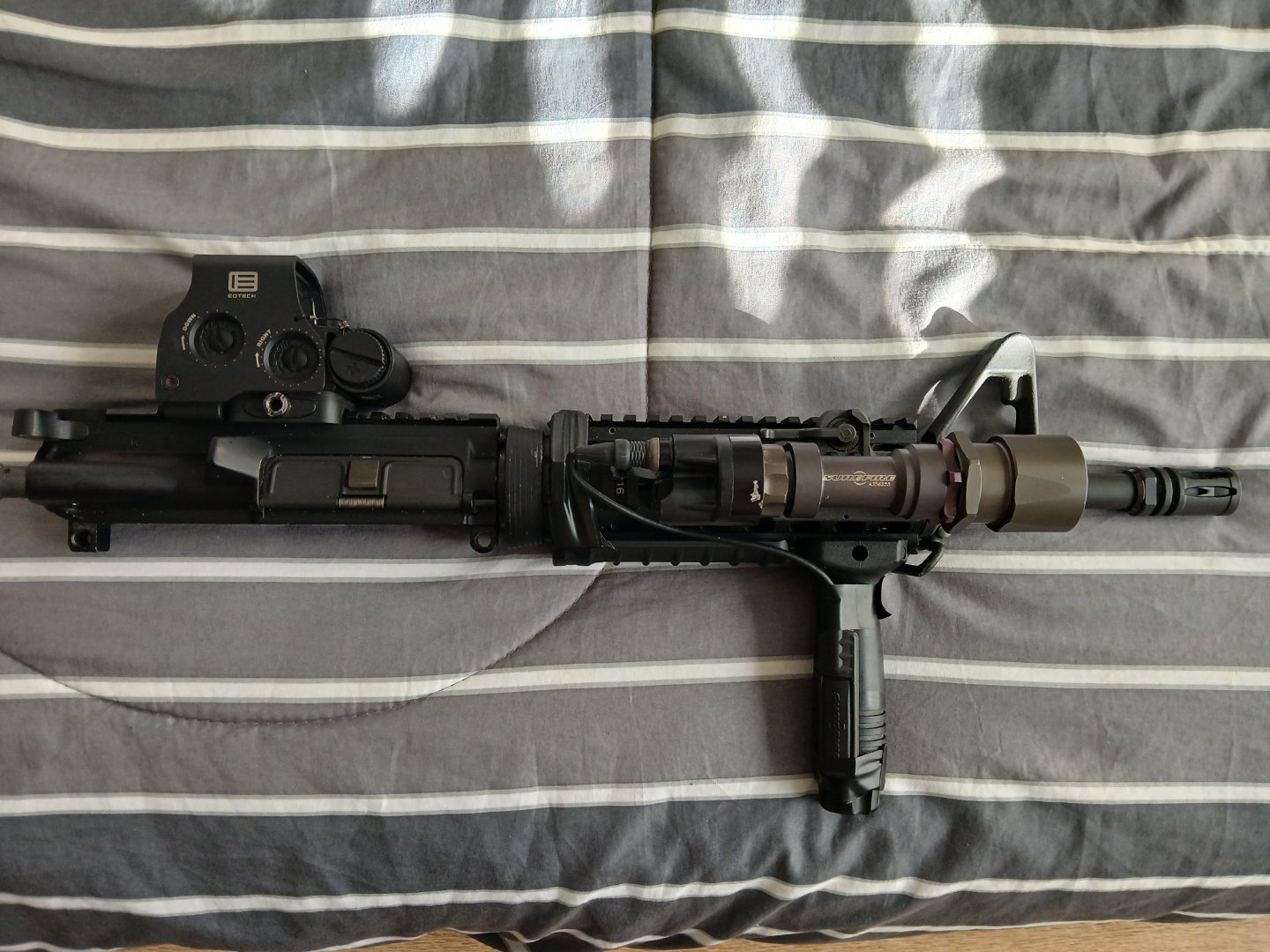 Colt Commando Upper w/ knights rails | Combloc Market