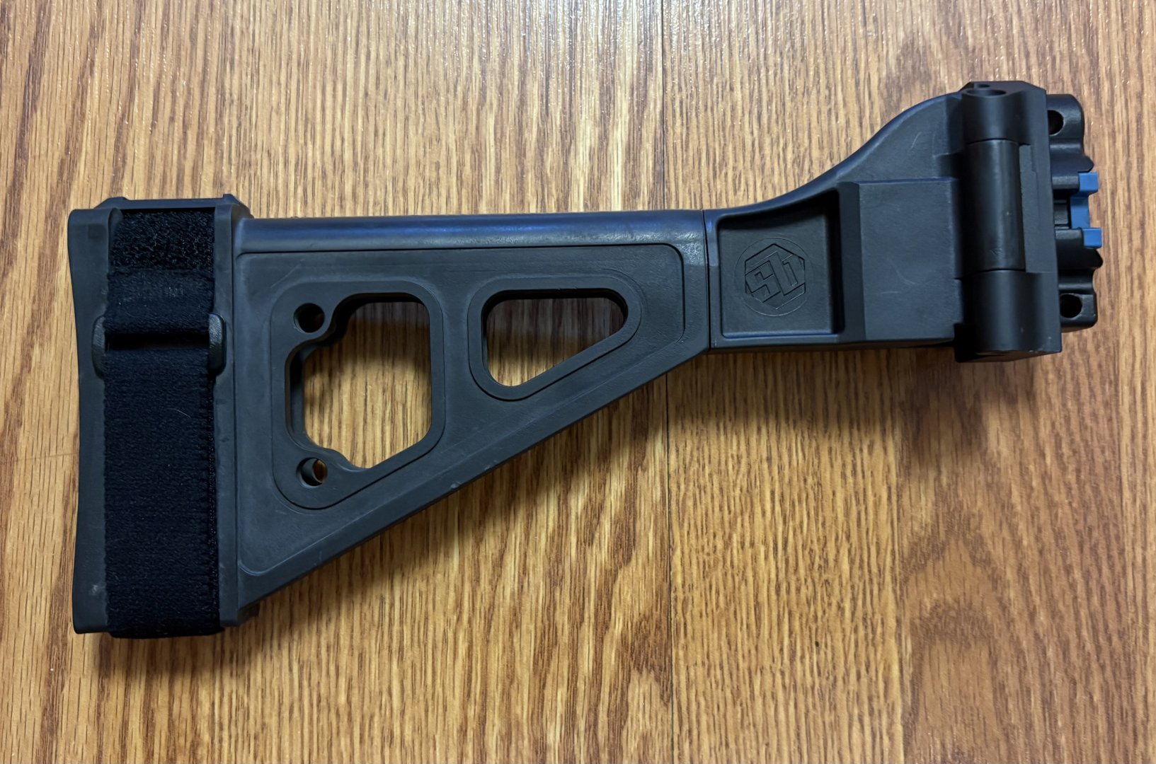 SB tactical MP5k sidefolding brace | Combloc Market