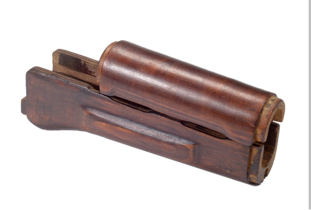 Surplus AKM handguard set | Combloc Market